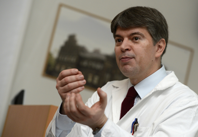 Profesor David Cibula: Populace stárne. Dožíváme se věcí, kterých ...